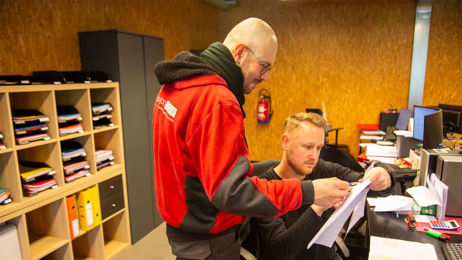 Century Box Mainetti | Packaging Print Visual