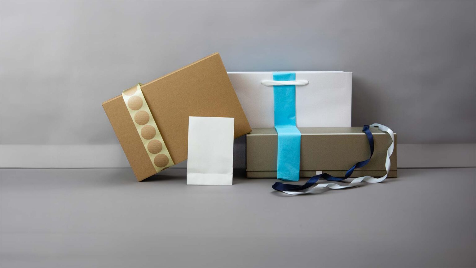 Century Box Mainetti | Packaging Print Visual
